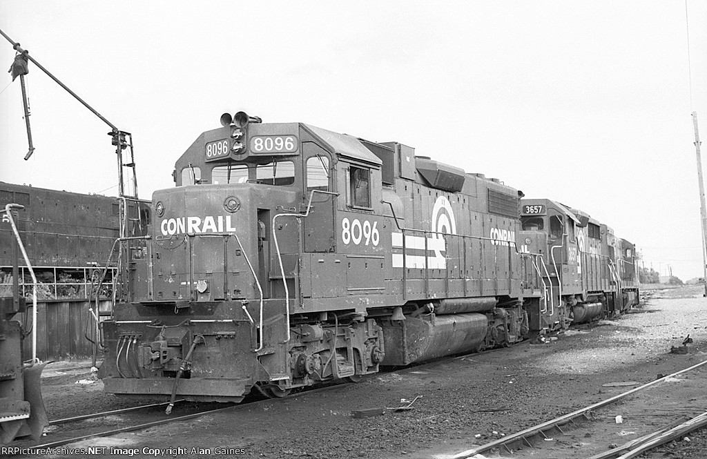 CR GP38-2